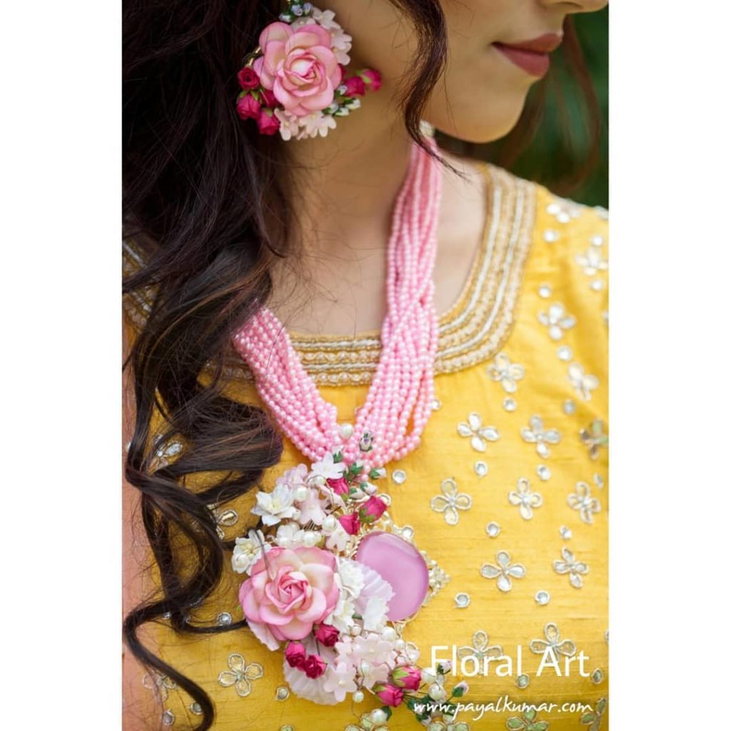 Top 15 Haldi Ceremony Floral Jewellery for Your Wedding - K4 Fashion