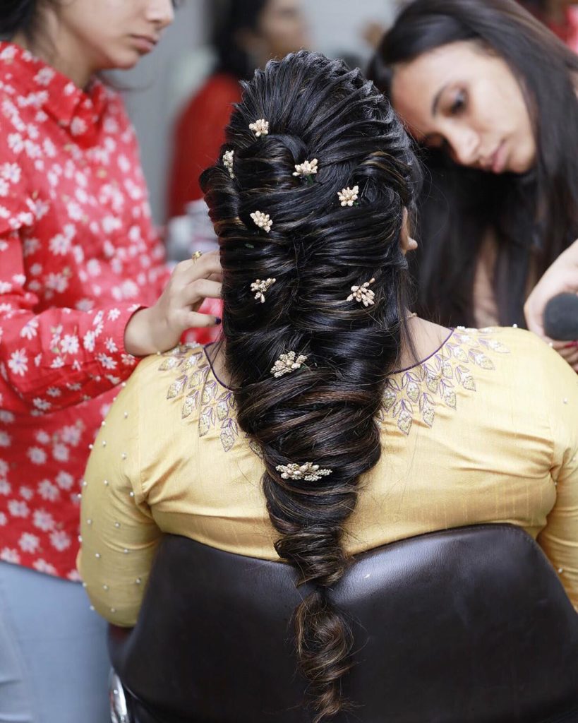 Floral hairstyles for Haldi and Mehendi Ceremonies! - K4 Fashion