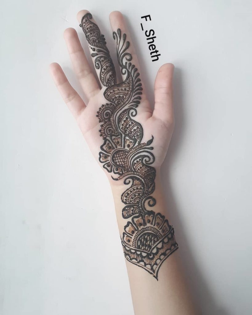 Mehndi Designs for Front Hand in Arabic Style - K4 Fashion