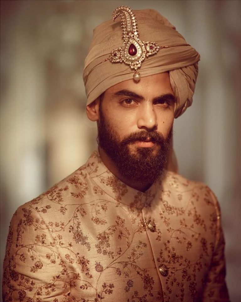 Groom Kalgi Designs for Perfect Wedding - K4 Fashion