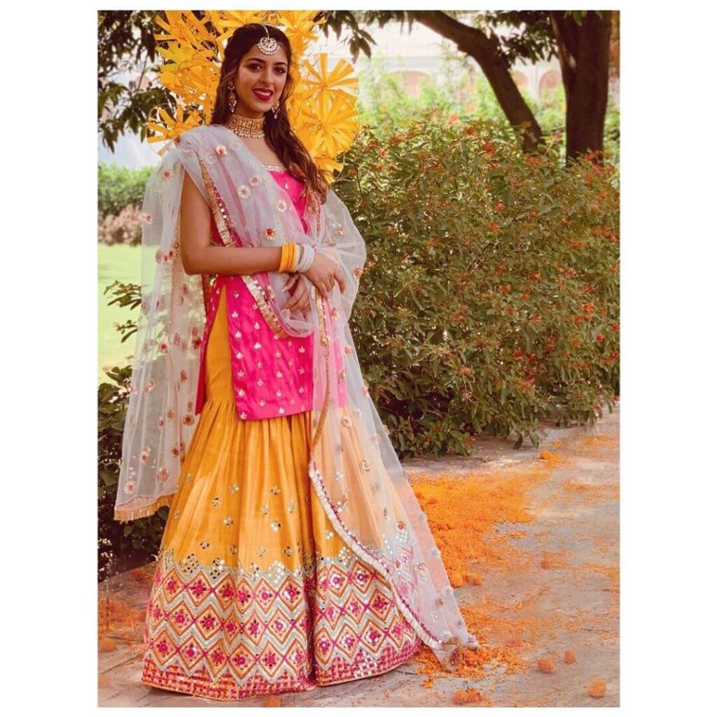 Designer Sharara & Gharara Suits for this Wedding Season - K4 Fashion