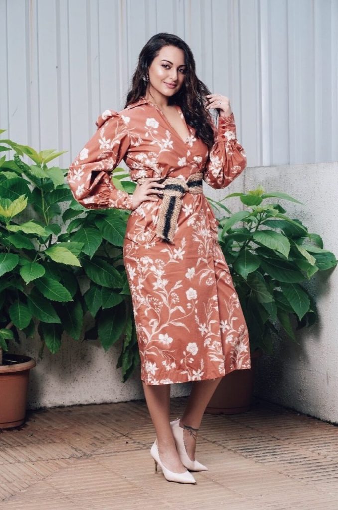 Chick Outfits for Work to Look Stylish & Professional - K4 Fashion