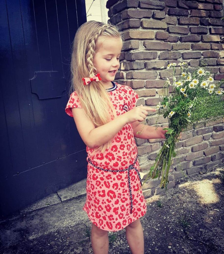 Easy Hairstyles For Kids With Long Hair - K4 Fashion