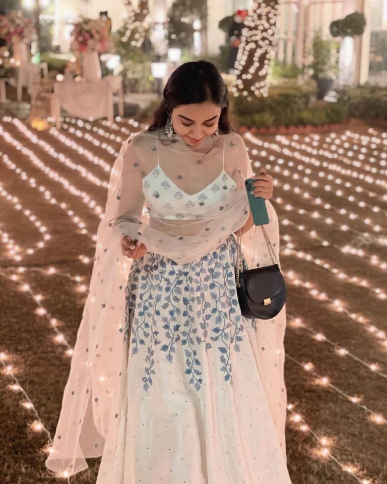 20+ Trending Diwali Outfit Ideas for Traditional Look - K4 Fashion