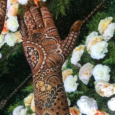 Khafif Mehndi Design For Bridal Hands - K4 Fashion