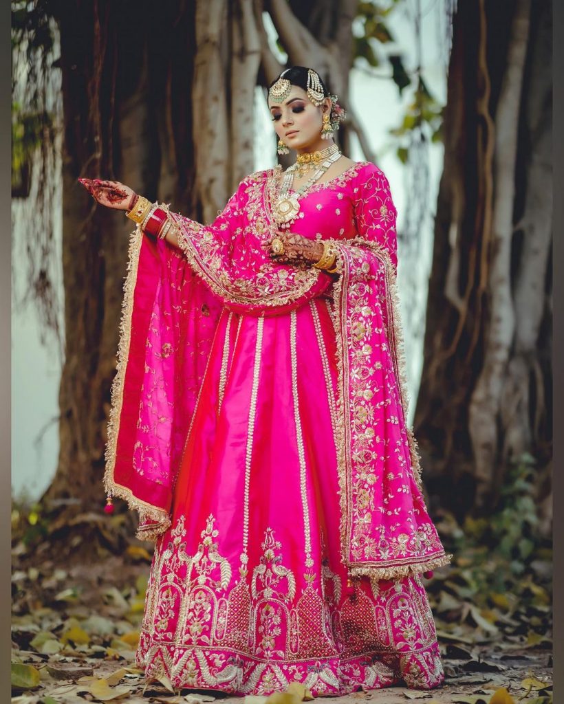 Beautiful Pink Bridal Lehenga Designs For Indian Wedding - K4 Fashion