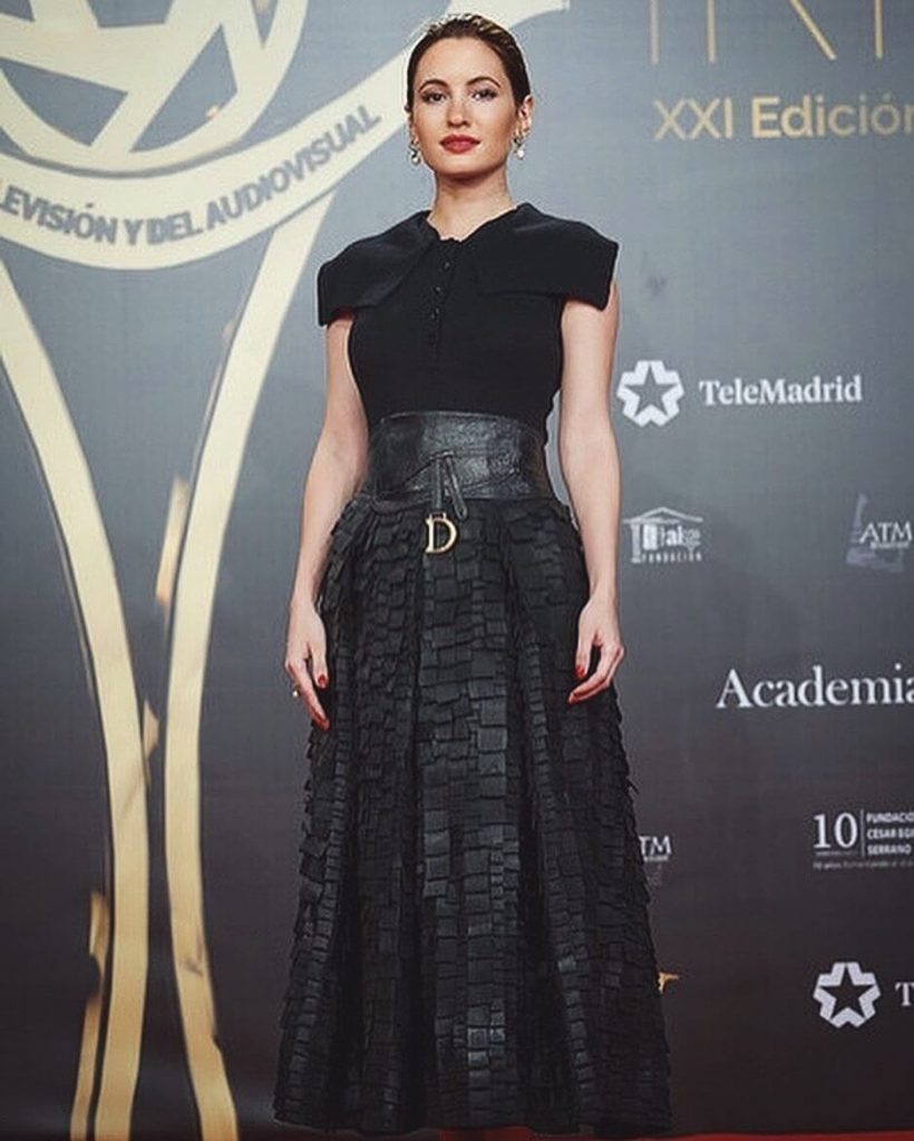 Ivana Baquero - Outfits, Style, & Looks - K4 Fashion