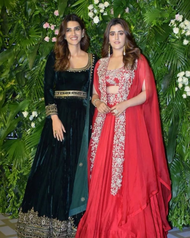 Kriti Sanon’s Diwali Party: Varun Dhawan, Ananya Panday, Vaani Kapoor ...