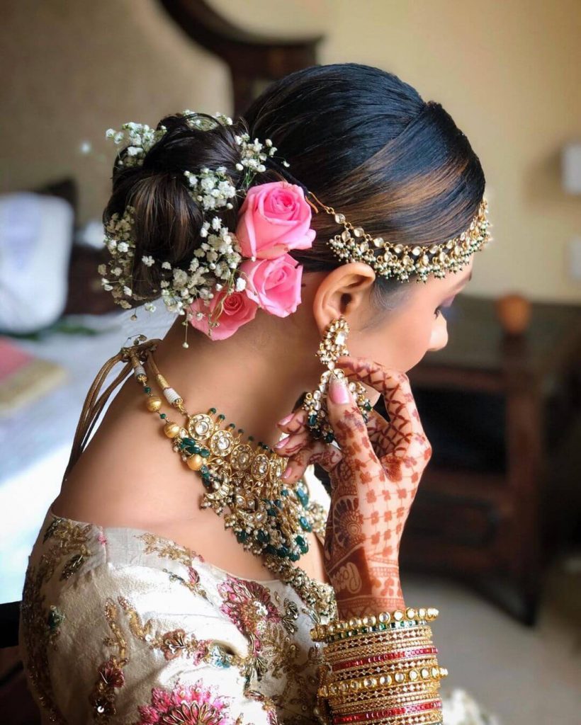 Bridal Floral Bun Hairstyles And Ideas For Your Big Day - K4 Fashion