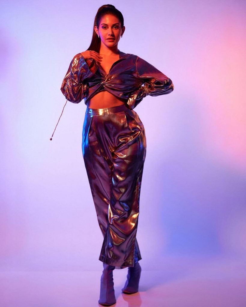 Amyra Dastur Exotic & Stylish Outfit Looks - K4 Fashion
