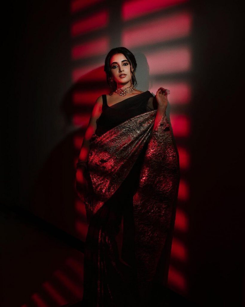 Priyanka Arul Mohan Traditional Outfits And Looks - K4 Fashion