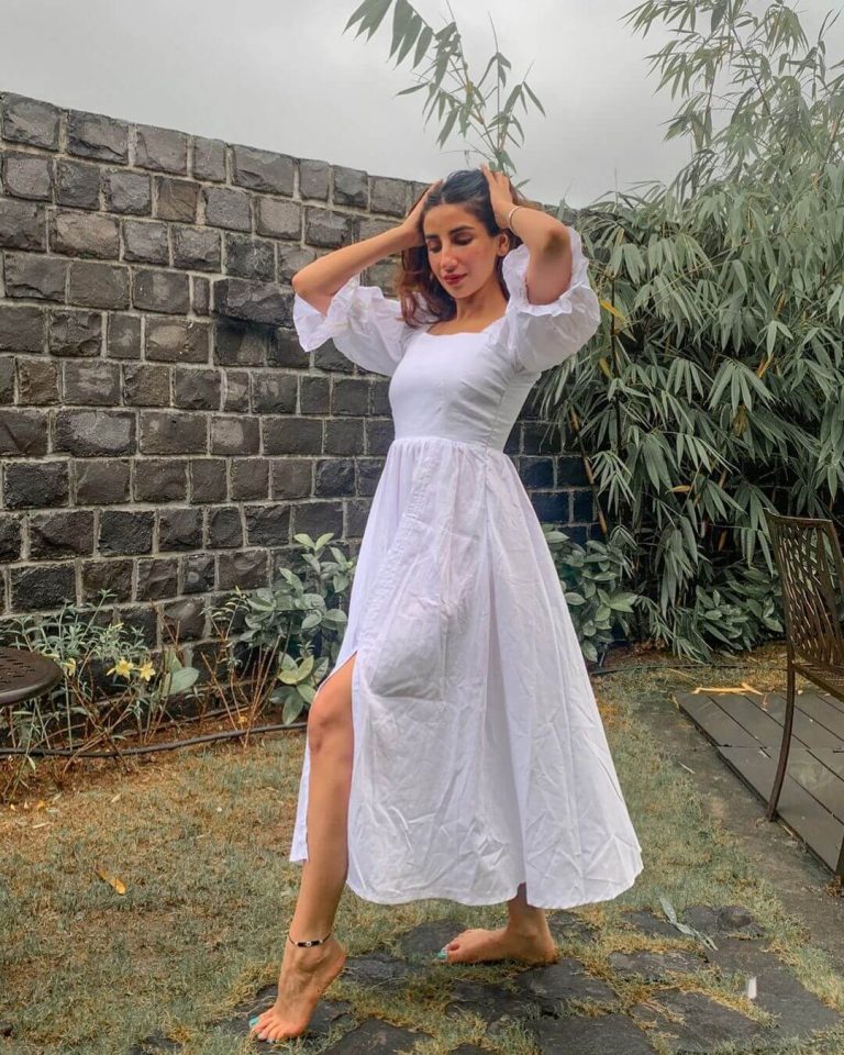 Parul Gulati Outfits, Styles And Looks - K4 Fashion