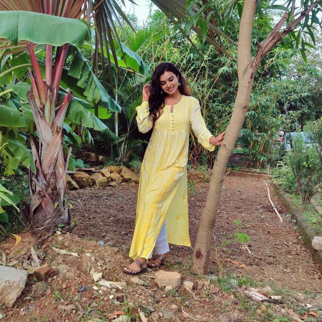 Mayuri Deshmukh Outfits, Looks And Style - K4 Fashion