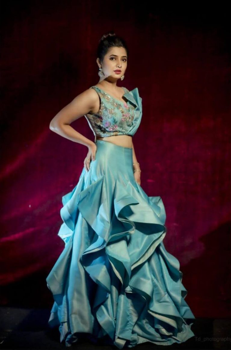 Prajakta Mali Outfits And Looks - K4 Fashion