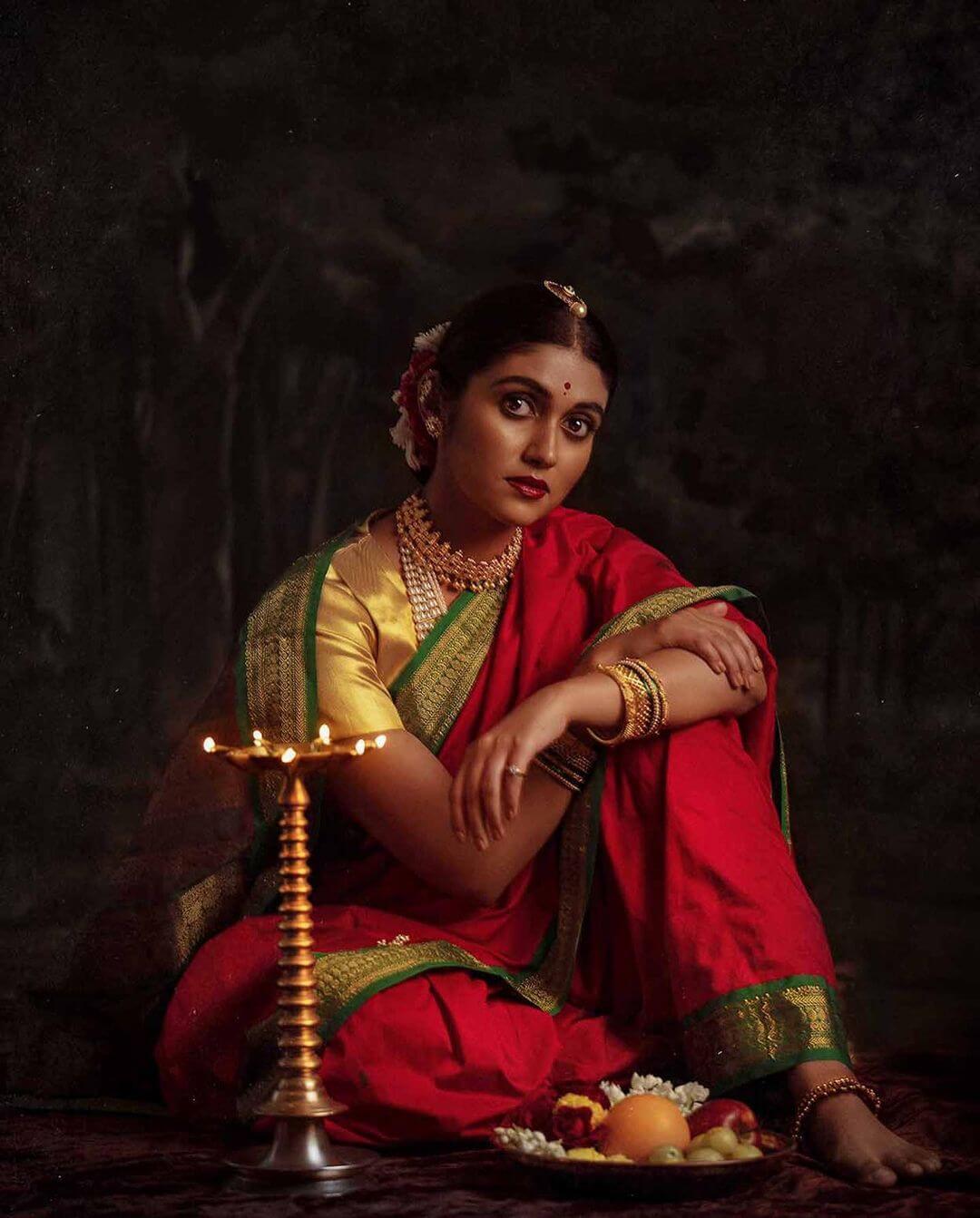 Rinku-Rajguru-In-Traditional-Red-Nauvari-Saree-Paired-With-Pearl-&-Gold ...