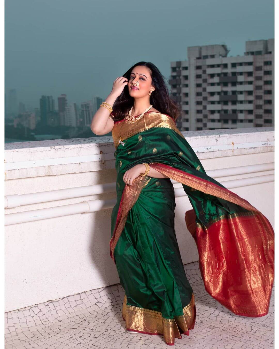 Spruha Joshi Classy Outfits And Looks - K4 Fashion