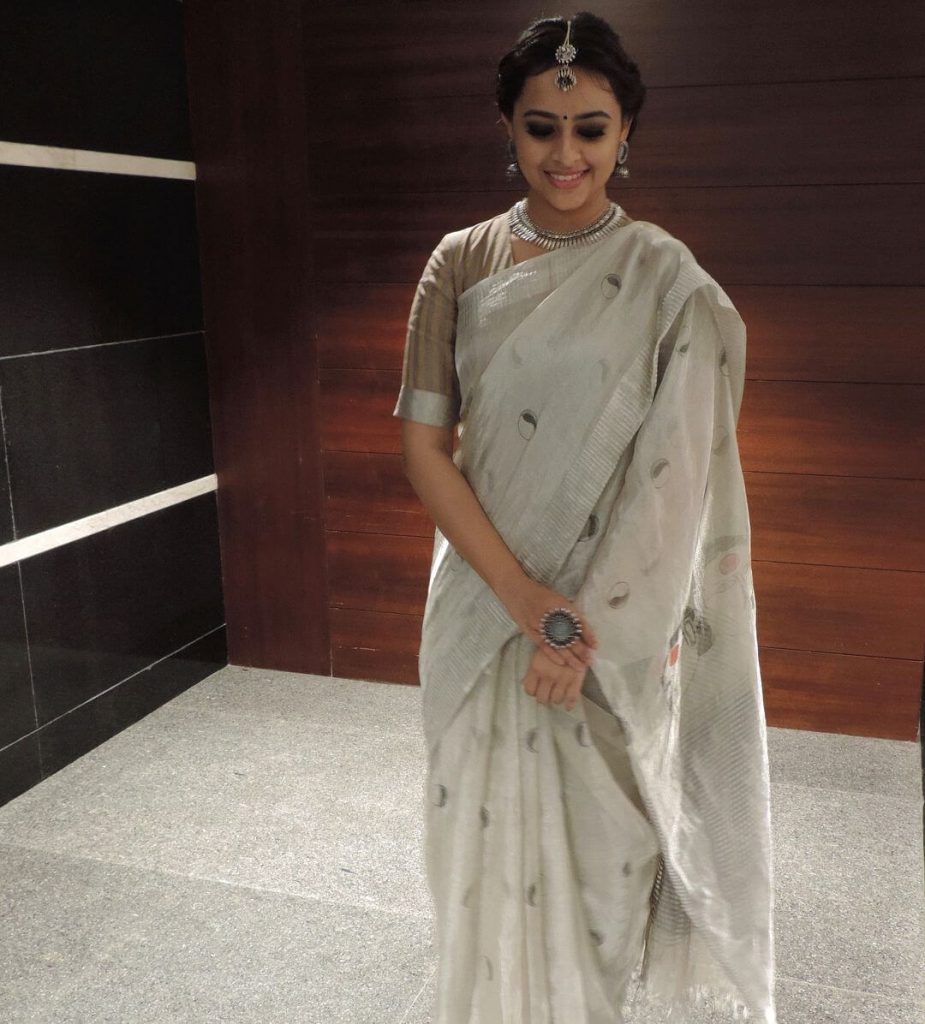 Sri Divya Sophisticated Looks And Outfits - K4 Fashion