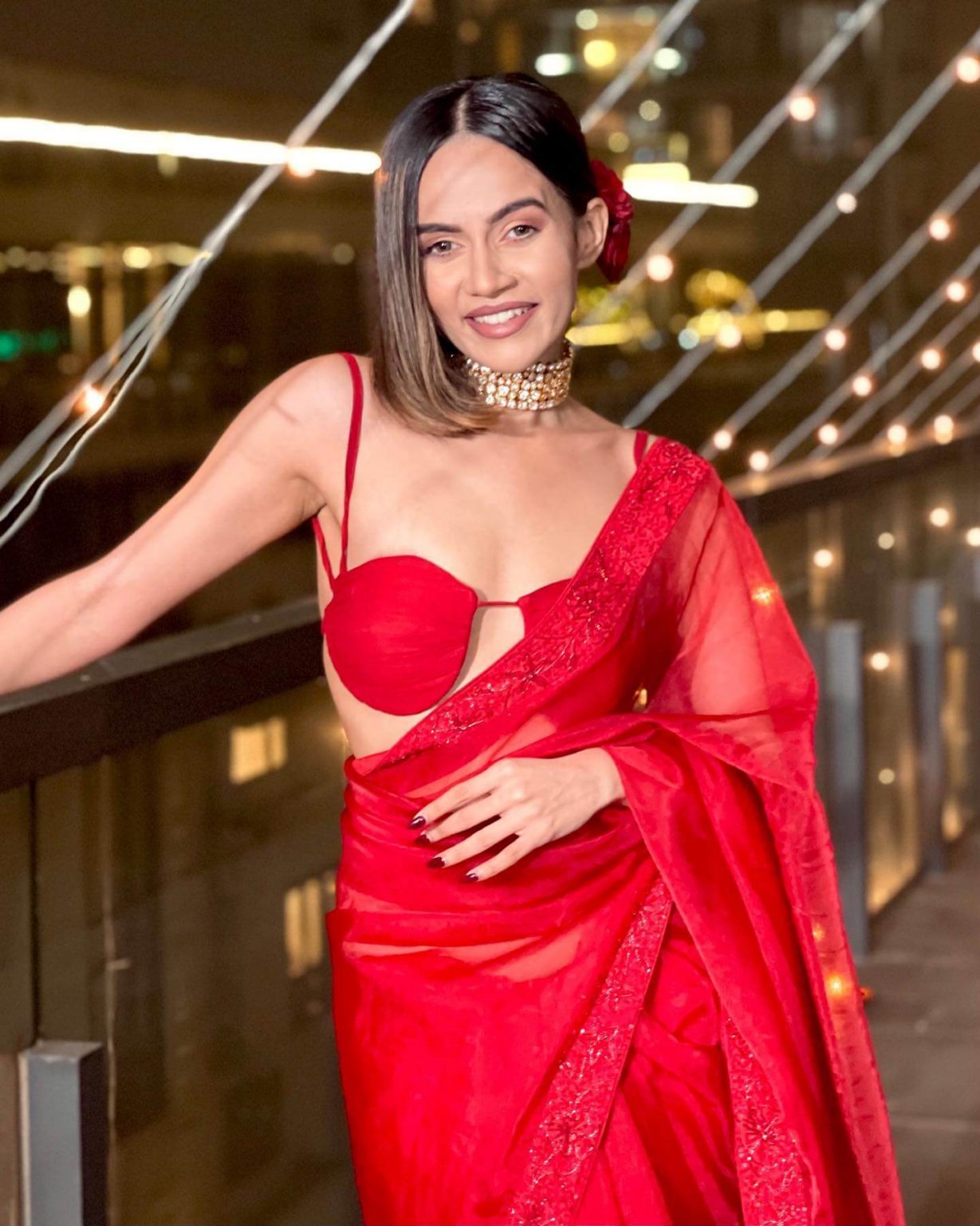 YouTuber Komal Pandey Stunning Traditional Outfits And Looks - K4 Fashion