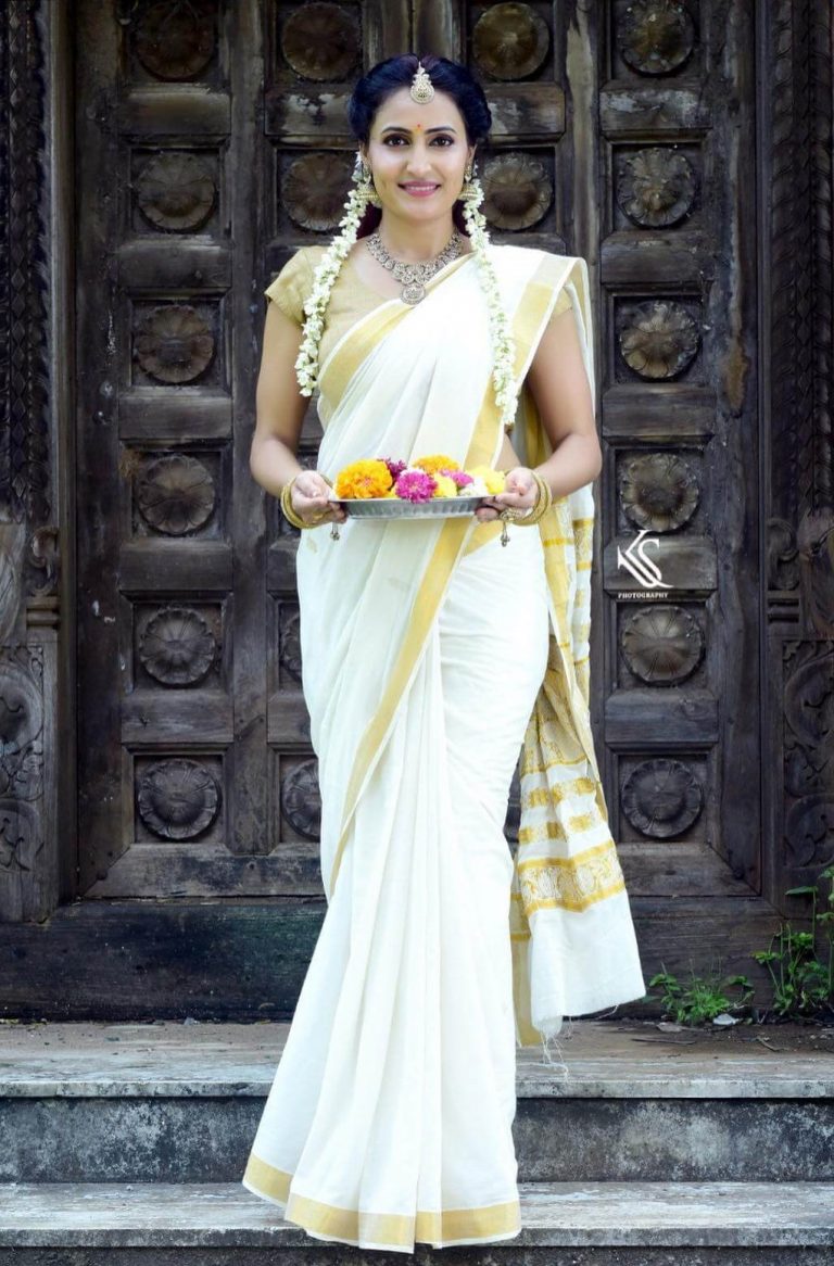 Namrata Gaikwad Traditional Outfits And Looks - K4 Fashion