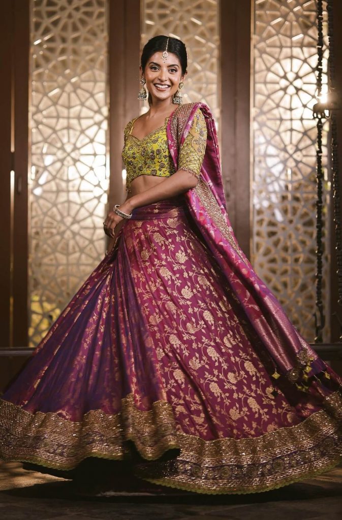 Nivedhithaa Sathish Inspired Looks And Outfits - K4 Fashion