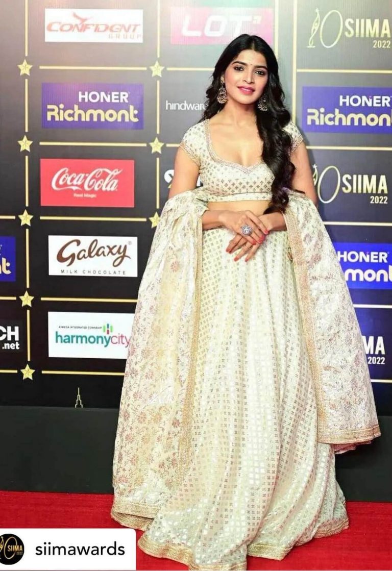 Sanchita Shetty Traditional Western Outfits And Looks - K4 Fashion