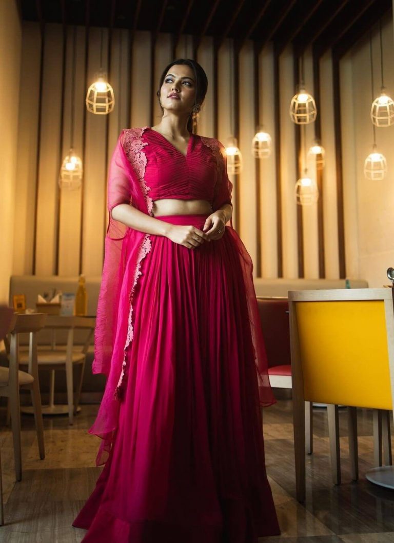 Aparna Das Festive Outfits And Looks - K4 Fashion