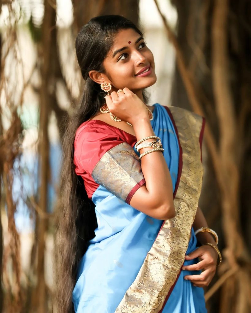 Sheela Rajkumar Effortless Fashionable Outfits - K4 Fashion