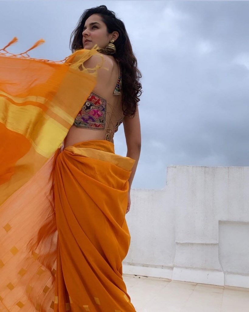 Angira Dhar Outfits, Style And Fashion - K4 Fashion