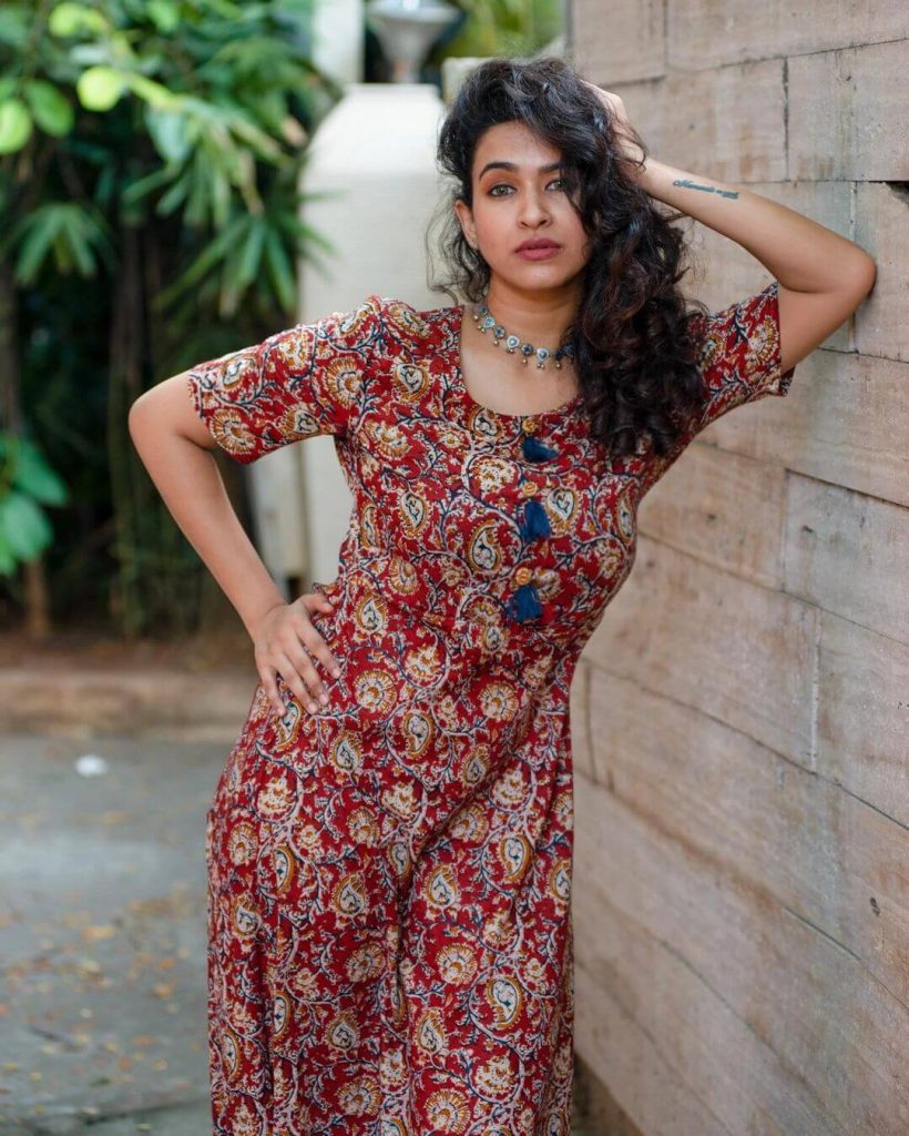 Misha Ghoshal Ethnic And Western Outfits - K4 Fashion