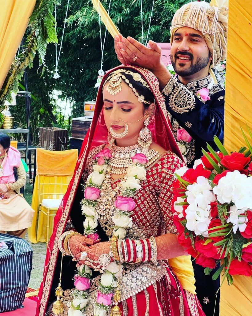 Rubina Dilaik's Sister Jyotika Got Married To Rajat Sharma, See Pictures - K4 Fashion