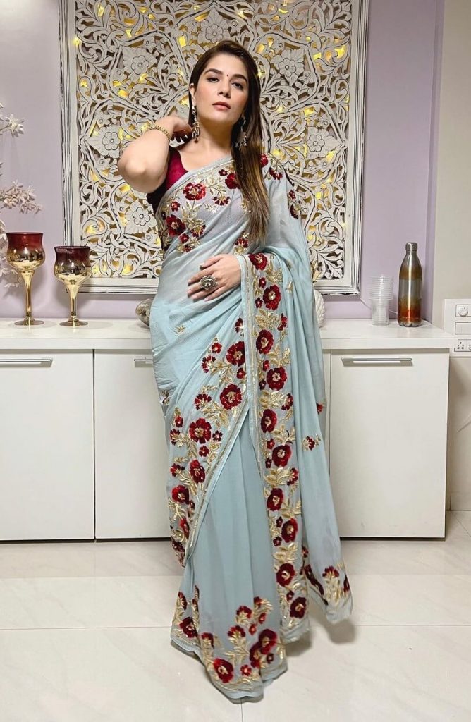 Pooja Gor Must Have Fashionable Outfits And Looks - K4 Fashion