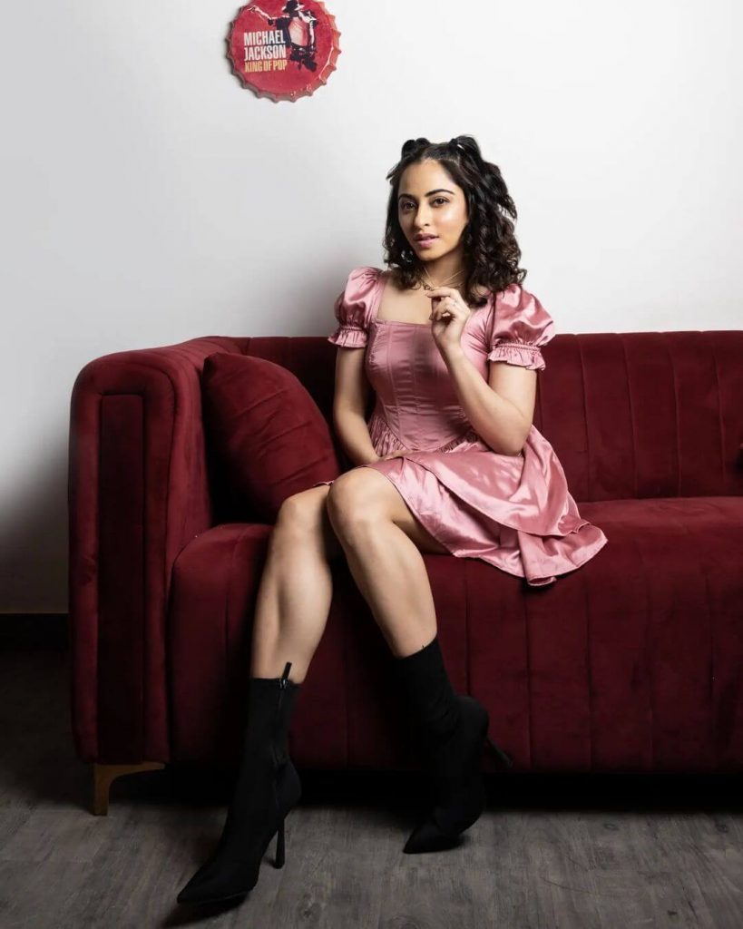 Niyati Fatnani Modern, Stylish And Traditional Outfits - K4 Fashion