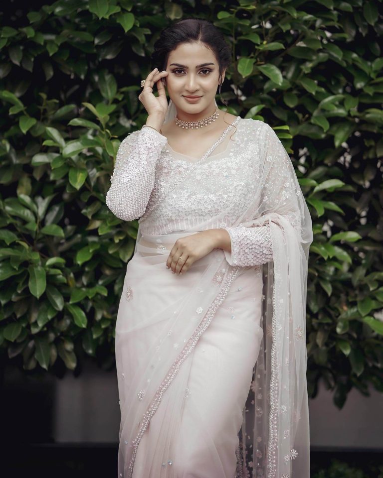 South Actress Aditi Ravi Inspired Best Outfit And Looks - K4 Fashion