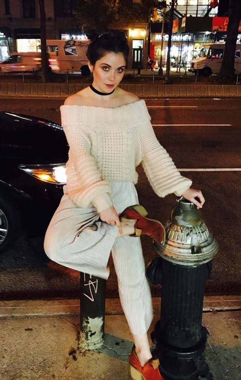 Gracie Gillam - Outfits, Style, and Looks - K4 Fashion