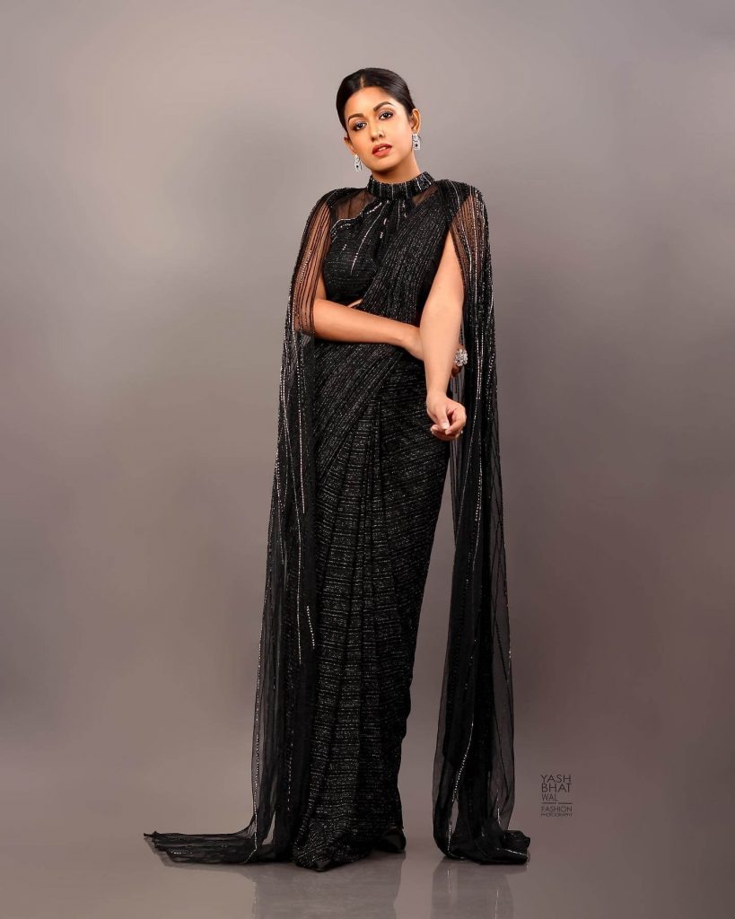 Ishita Dutta Never Fail To Impress With Her Exclusive Outfits And Looks ...