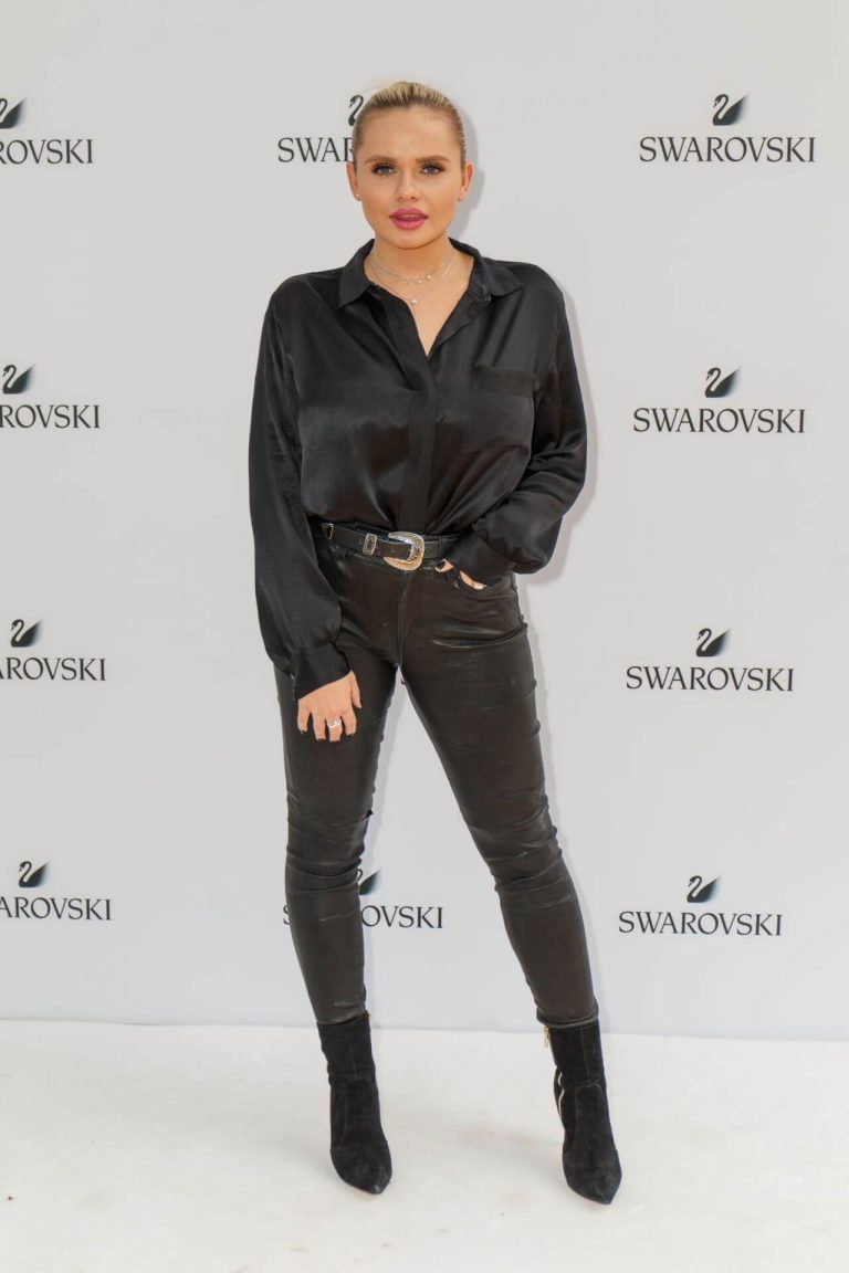 Alli Simpson- Outfits, Style, and Looks - K4 Fashion