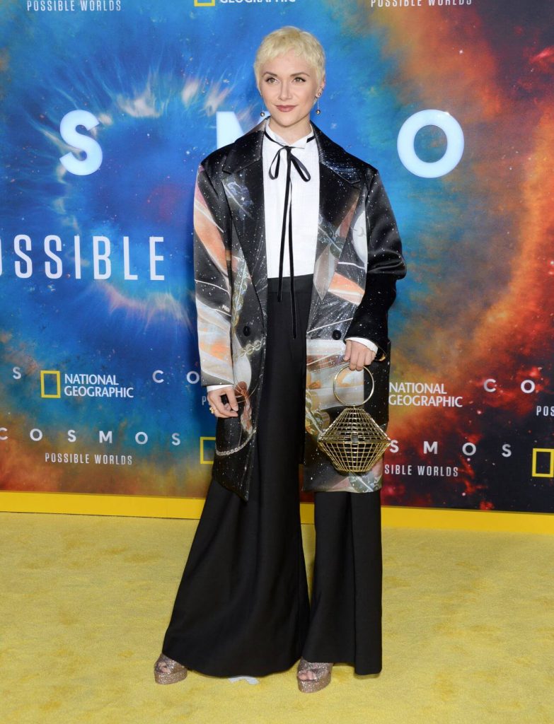 Alyson Stoner - Outfits, Style, and Looks - K4 Fashion