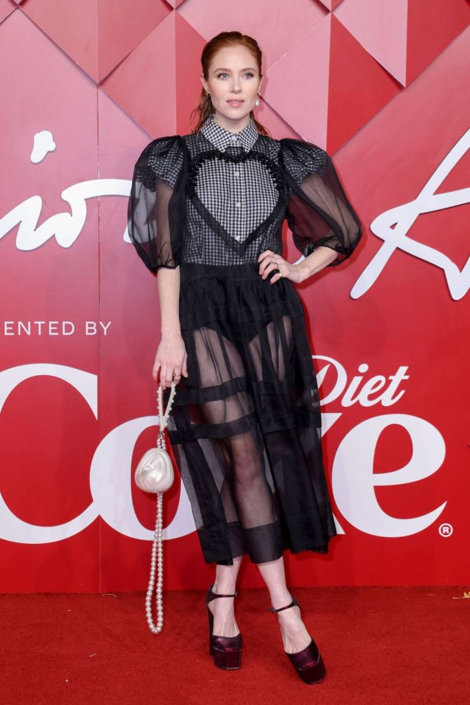 Angela Scanlon - Outfits, Style, and Looks - K4 Fashion