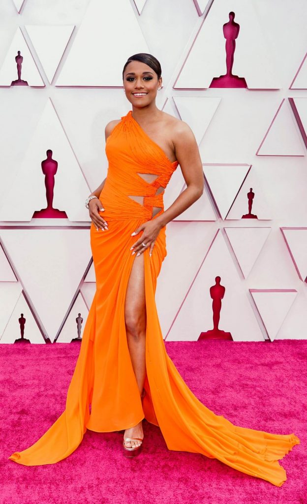 Ariana DeBose - Outfits, Style, And Looks - K4 Fashion