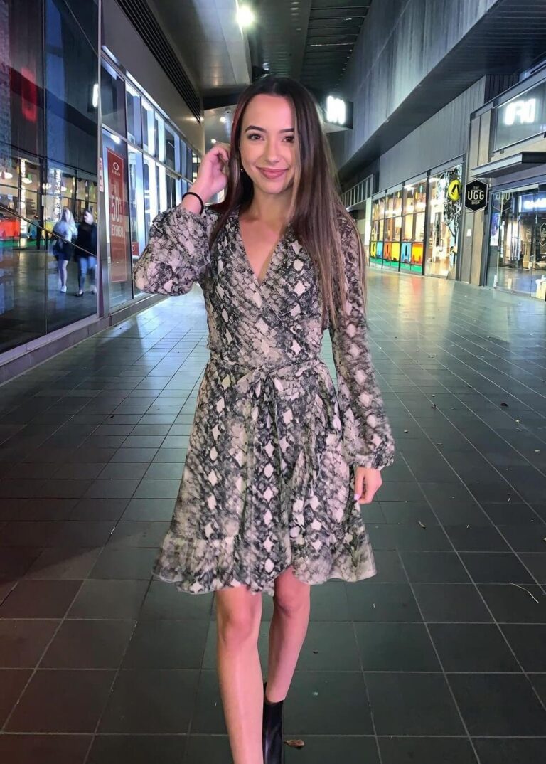 A Beautiful Outfit from Veronica Merrell's Wardrobe - K4 Fashion