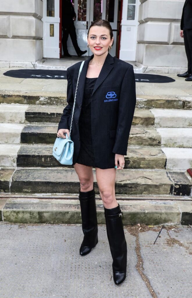 Ellis Ranson Inspired Chic and Fashion Style Outfits - K4 Fashion