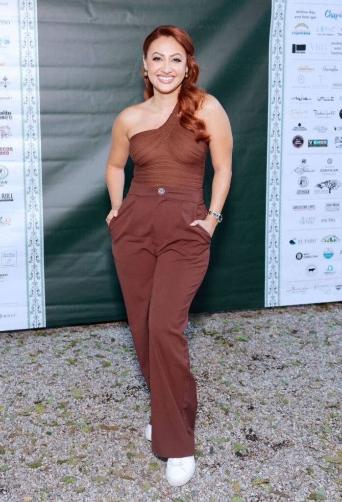 Must Haves Francia Raisa's Chic Fashion Statements - K4 Fashion