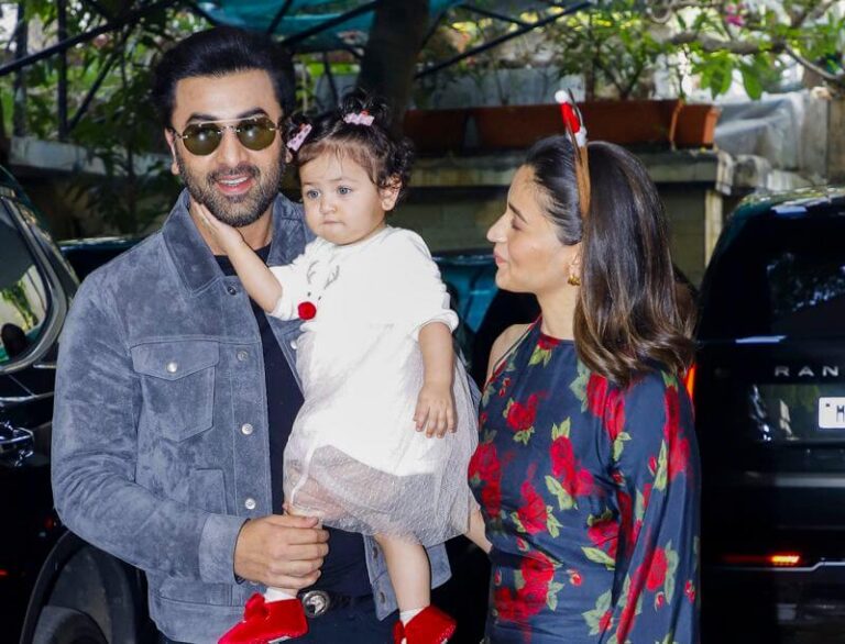 Ranbir Kapoor-Alia Bhatt's Daughter Raha's First Photo Out - K4 Fashion