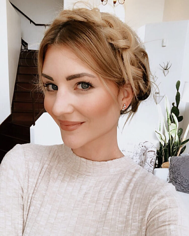 Feminine Halo Braid Hairstyles - K4 Fashion